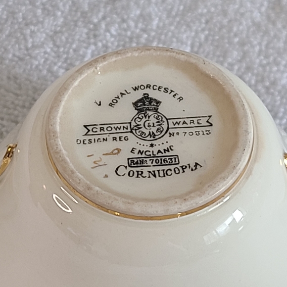 Royal Worcester | Dining | Royal Worcester Tea Cup And Saucer | Poshmark